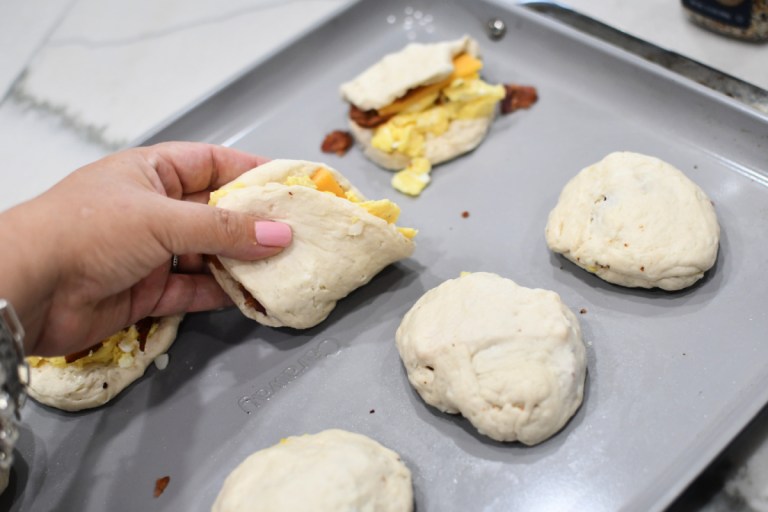 Make-Ahead Bacon and Egg Stuffed Breakfast Bombs