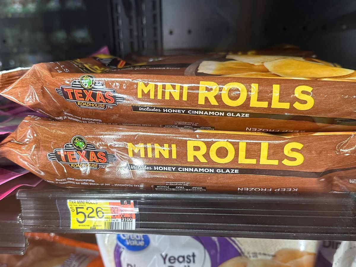 Texas Roadhouse Mini Rolls 12-Count Only $5 (Now Available at Walmart ...