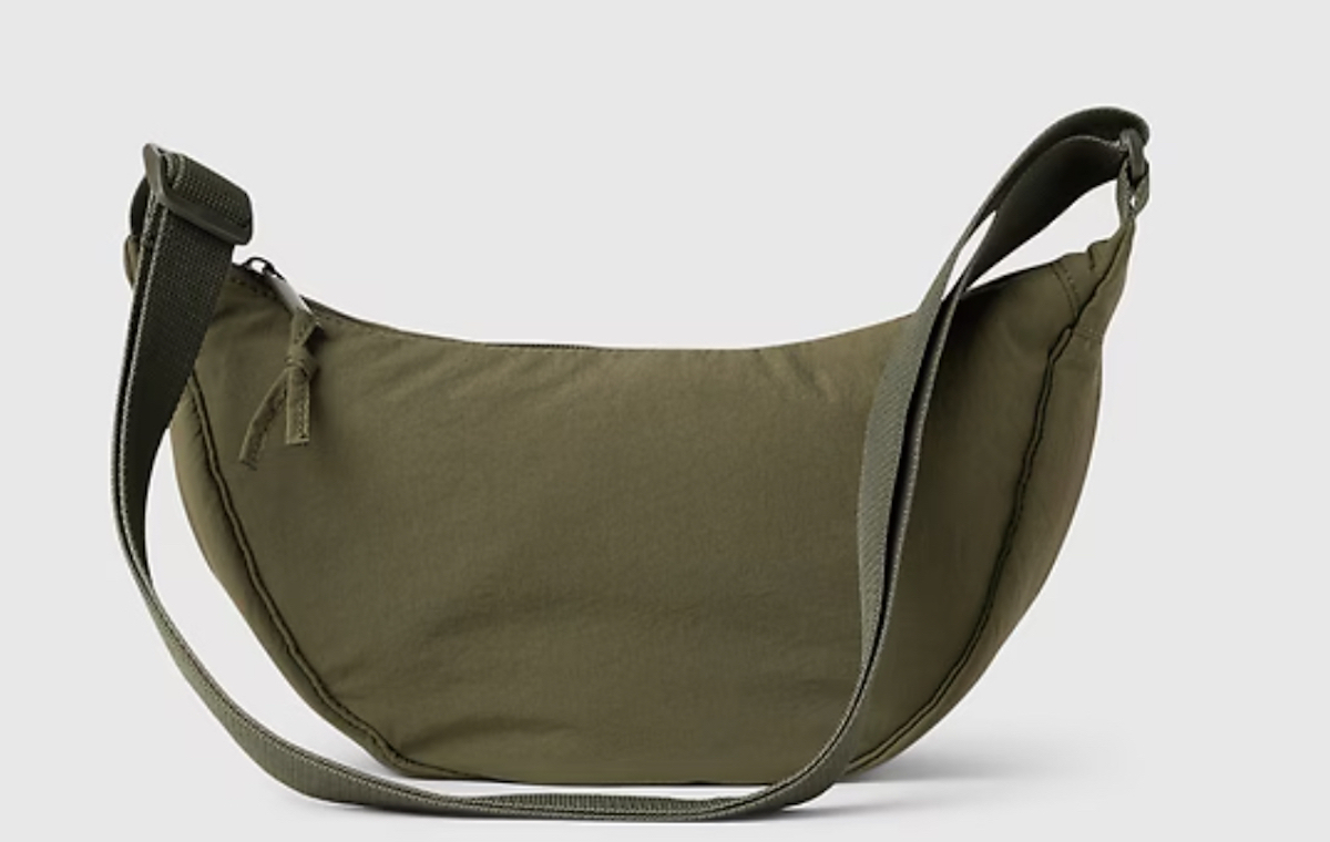 GAP Crossbody Bag Only $11.34 Shipped After Stackable Savings (Regularly $35) | Hip2Save