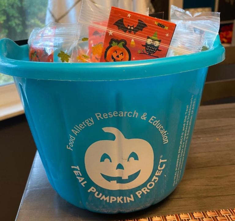 Teal Pumpkin Project & What You Need to Know | Hip2Save
