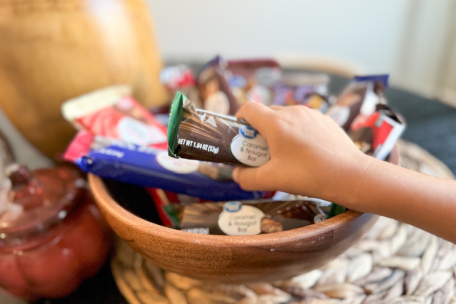 Great Value Candy Bar Taste Comparison (Spoiler Alert: 0 Win!)