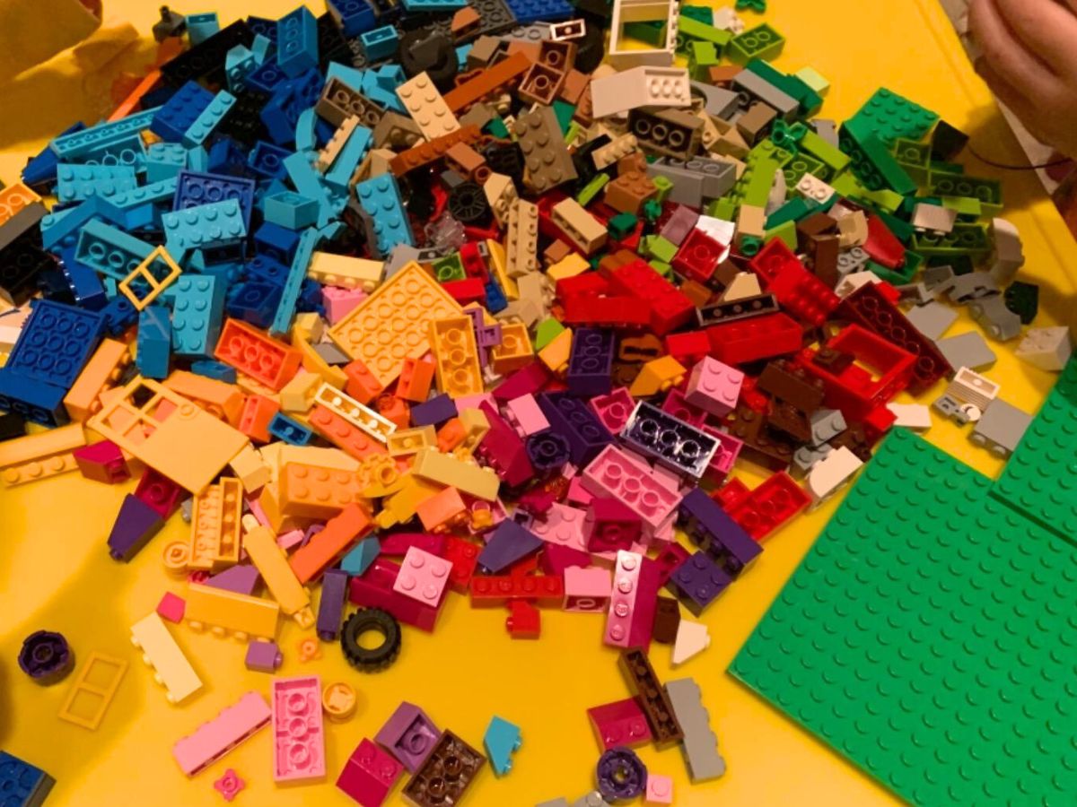 Turn Old LEGOs Into Cash: Get $4 Per Pound! | Hip2Save