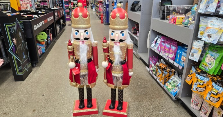 Hurry! Score GIANT Christmas Nutcrackers for Only $25 at Five Below ...