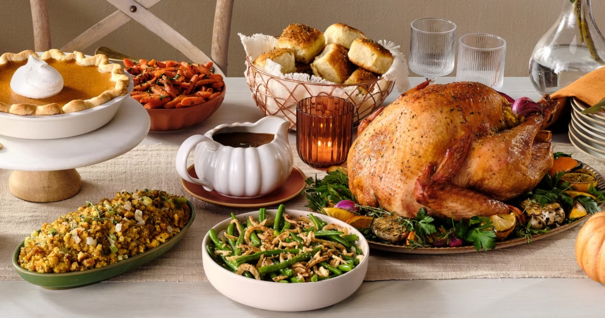 WOW! Thanksgiving Dinner for 10 Only $52 at ALDI – Including Dessert ...