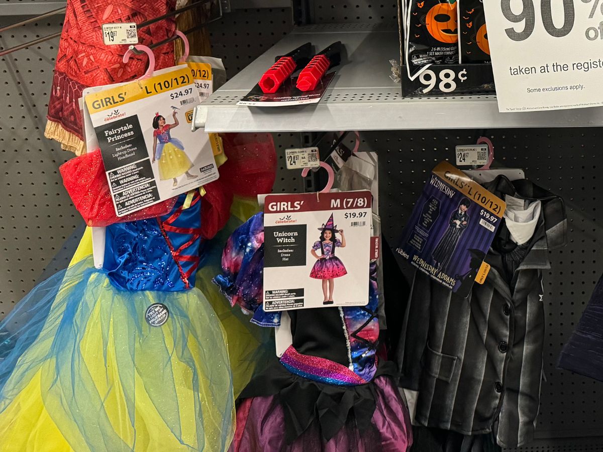 *HOT* Possible 90% Off Walmart Halloween Clearance | Hip2Save