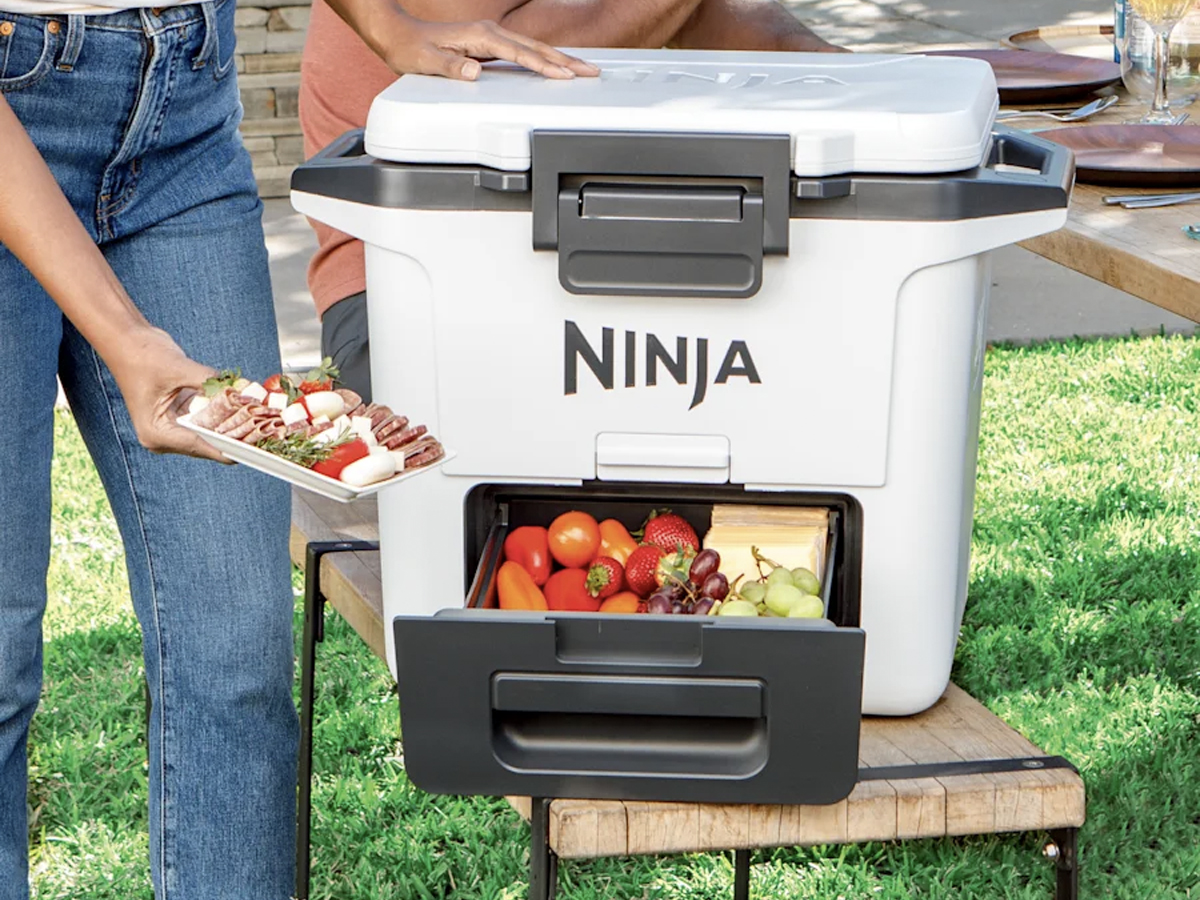 Ninja Cooler Only $134.99 Shipped (Reg. $200) | Keeps Ice for FIVE Days ...