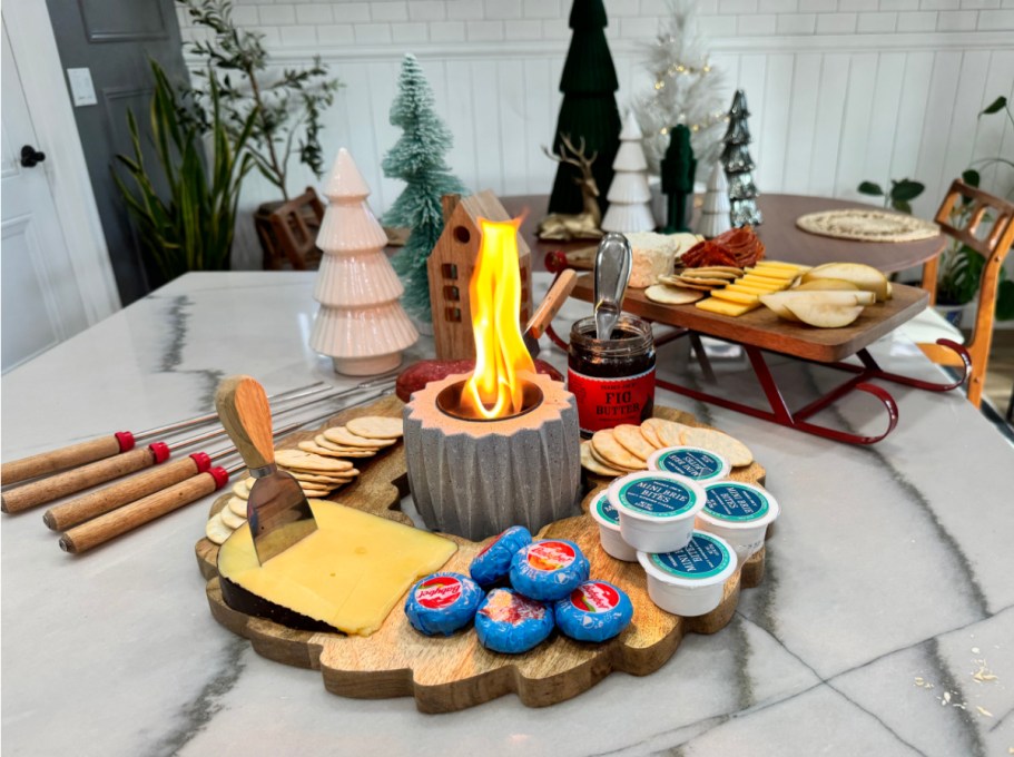 Create a Brie and Fig Savory S'mores Board as a Party Appetizer!