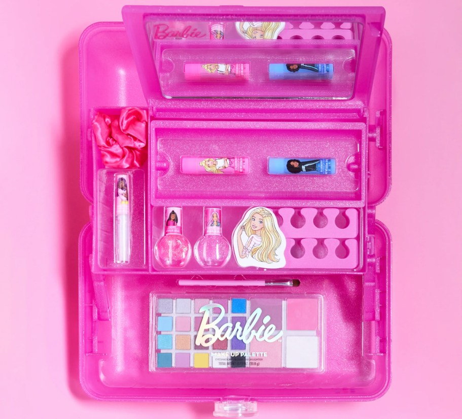 Barbie Caboodles 12-Piece Set Just $24.98 on Walmart.com | Hip2Save
