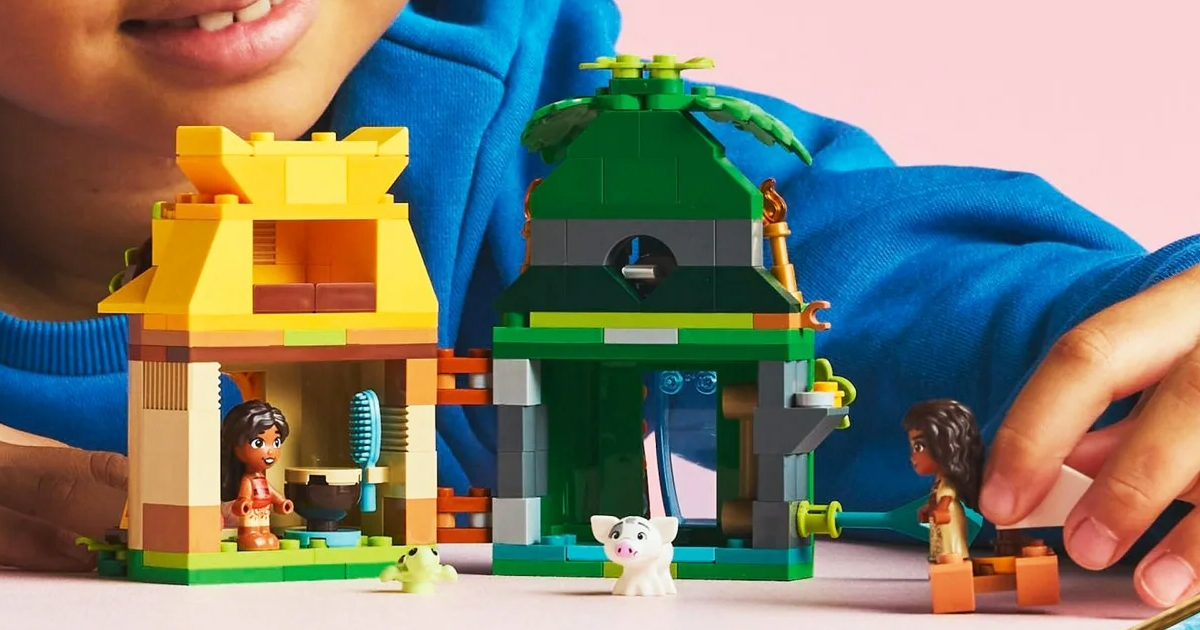 Rare Savings on LEGO Sets at Walmart for Cyber Monday!