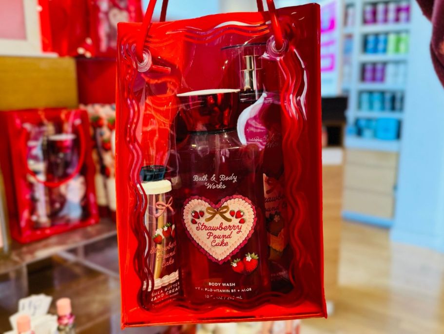 Bath & Body Works Valentine's Day Collection | NEW Sweethearts Body ...