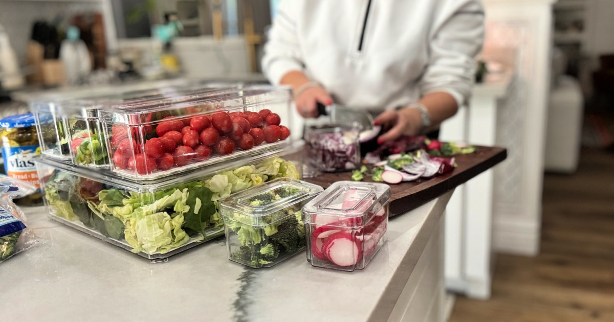Prep a Home Salad Bar in Your Fridge For Quick Weekday Meals!