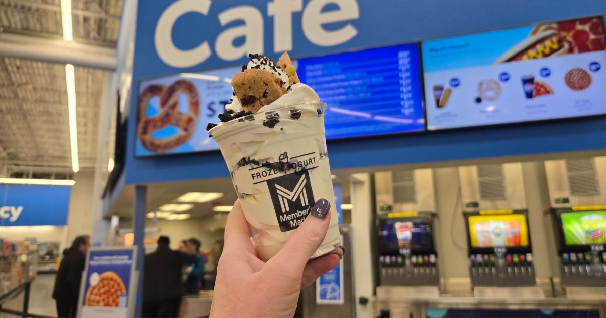 NEW Sam's Club Food Court Treat: Jingle Cookie Crunch Sundae Just $1.58!