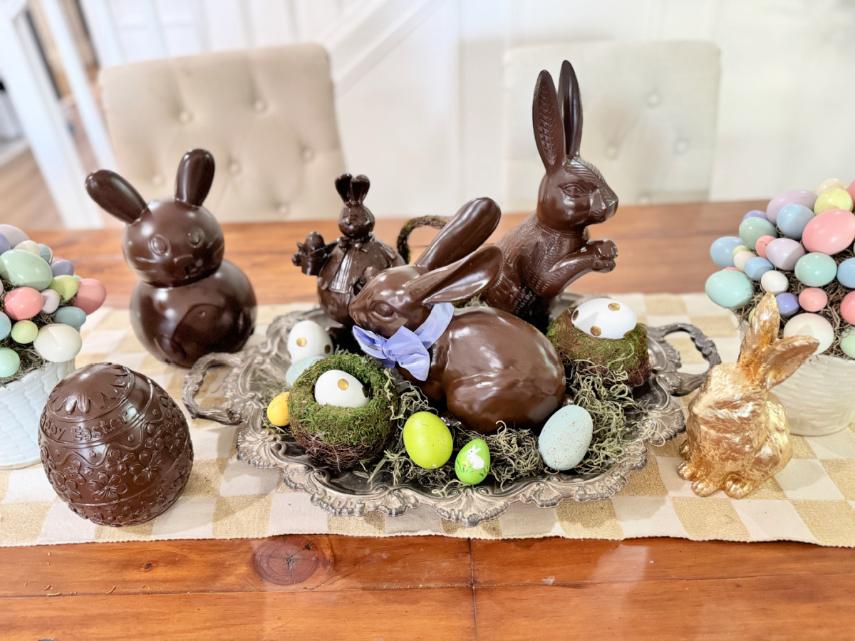 DIY This $1.25 Chocolate Bunny Decoration Using Spray Paint!