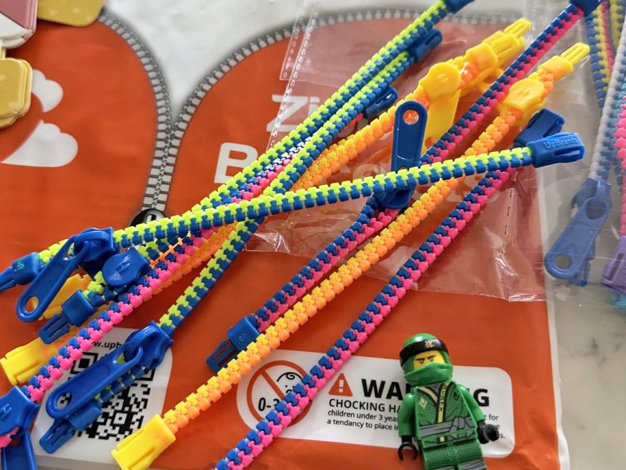 Zipper Bracelets 48-Pack Just $9.99 on Amazon (Reg. $23) - Fun Easter ...