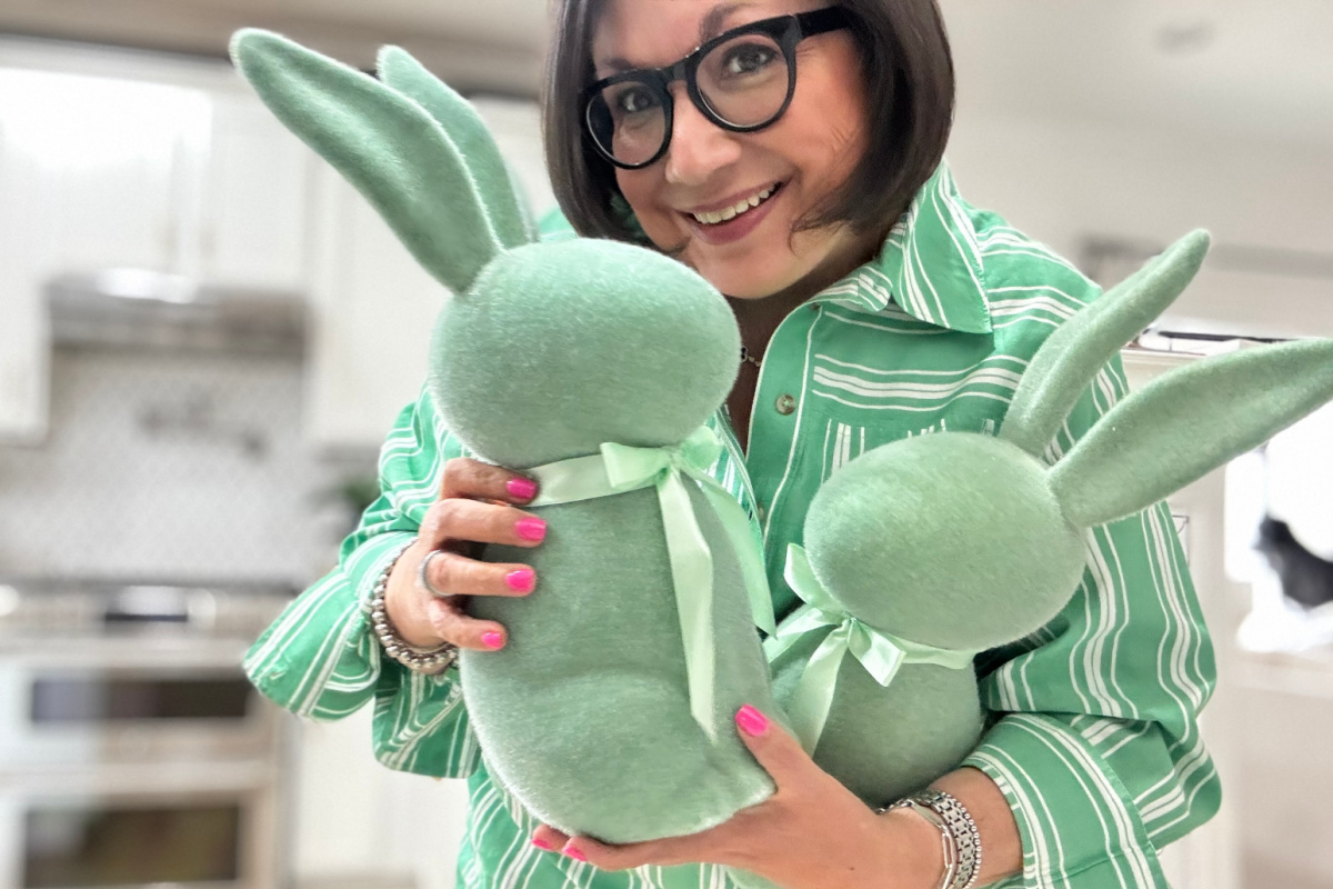 Create an Easter Tablescape w/ My Fave Walmart Decor (Prices Start at ...