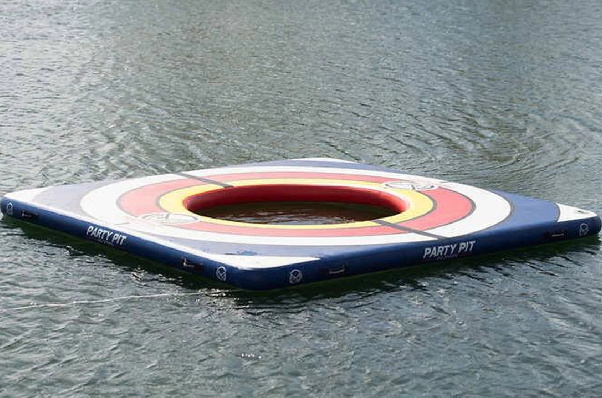 GO! This Huge Inflatable Water Mat Just Dropped to The Lowest Price ...