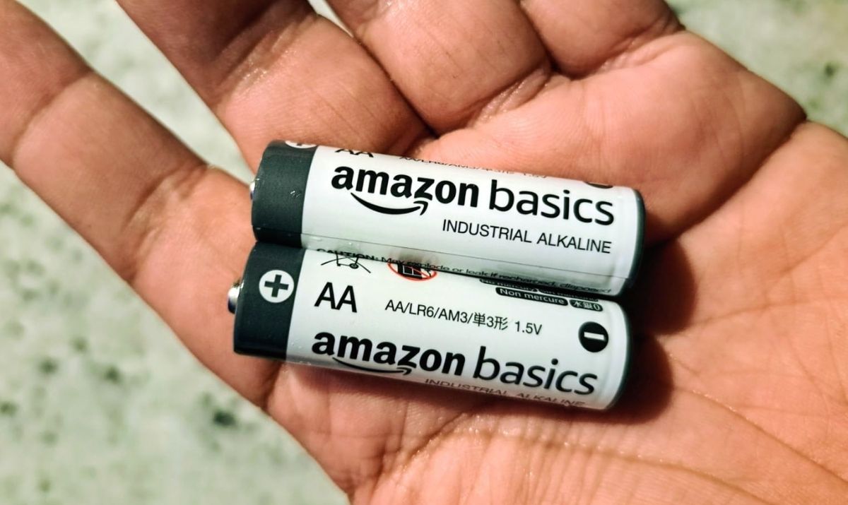 Amazon Basics AA Batteries 200-Count Only $30.93 Shipped (Just 15¢ Per ...