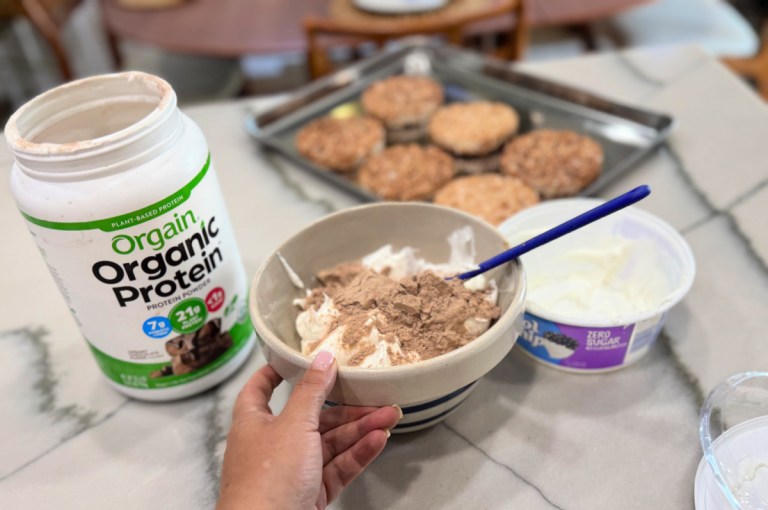 Make These Easy Protein S'mores Rice Cakes for Dessert!