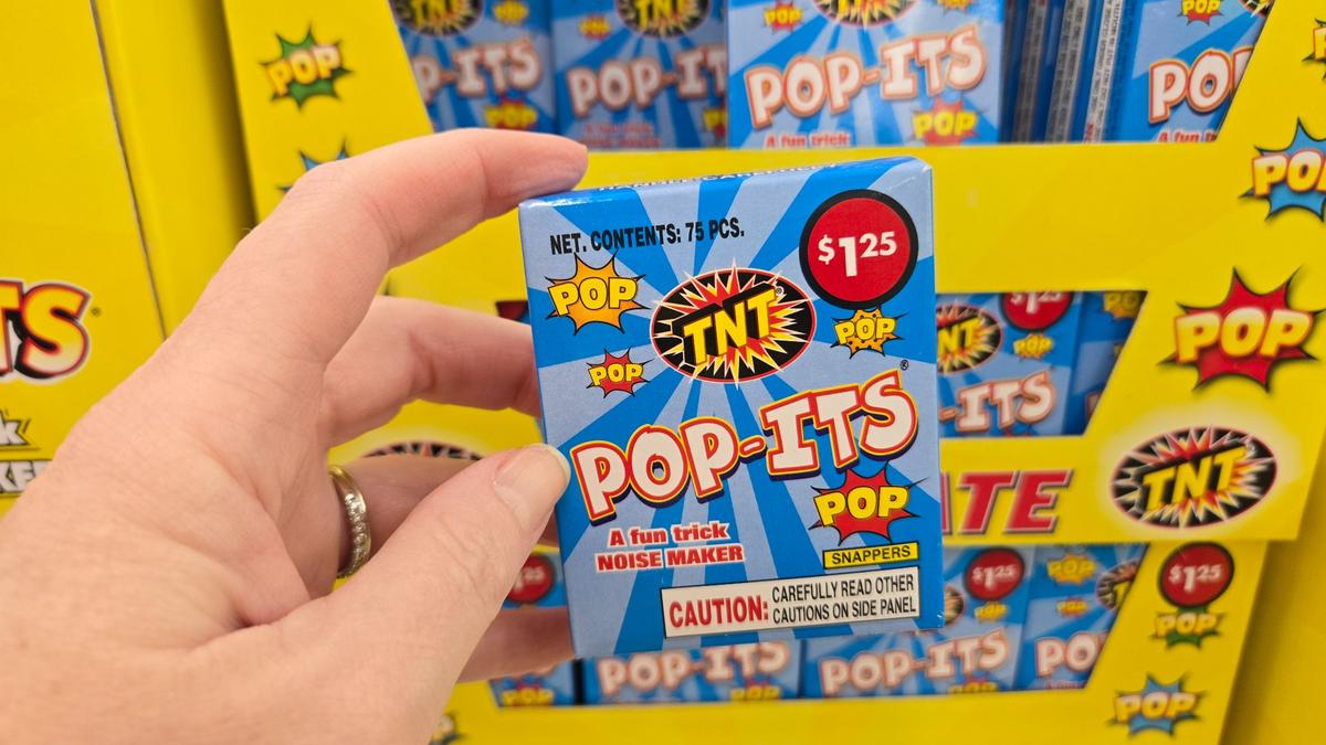 New Dollar Tree Finds: 4th of July Decor, Outdoor Lights, Planters ...