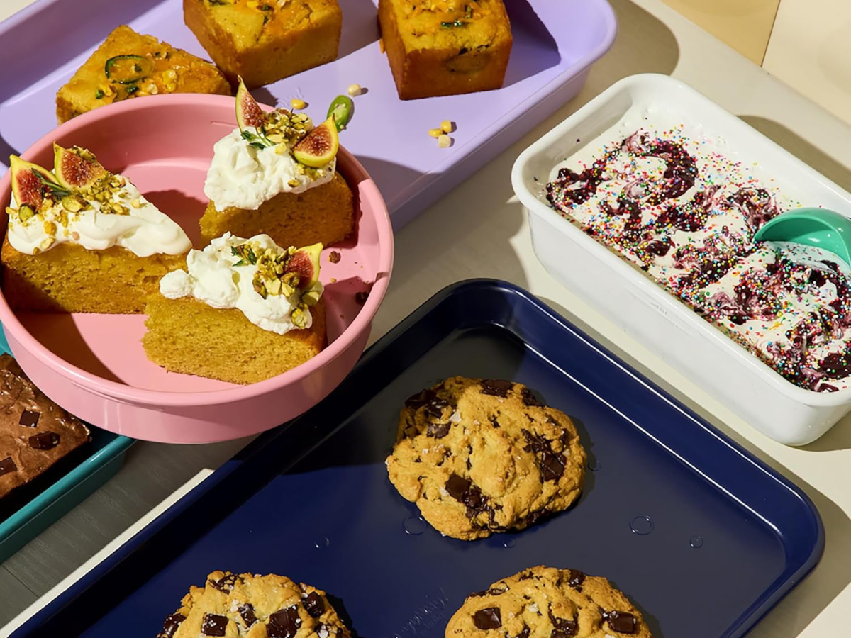 So Yummy by Bella Bakeware 3-Piece Set Only $5 Shipped (Reg. $20 ...