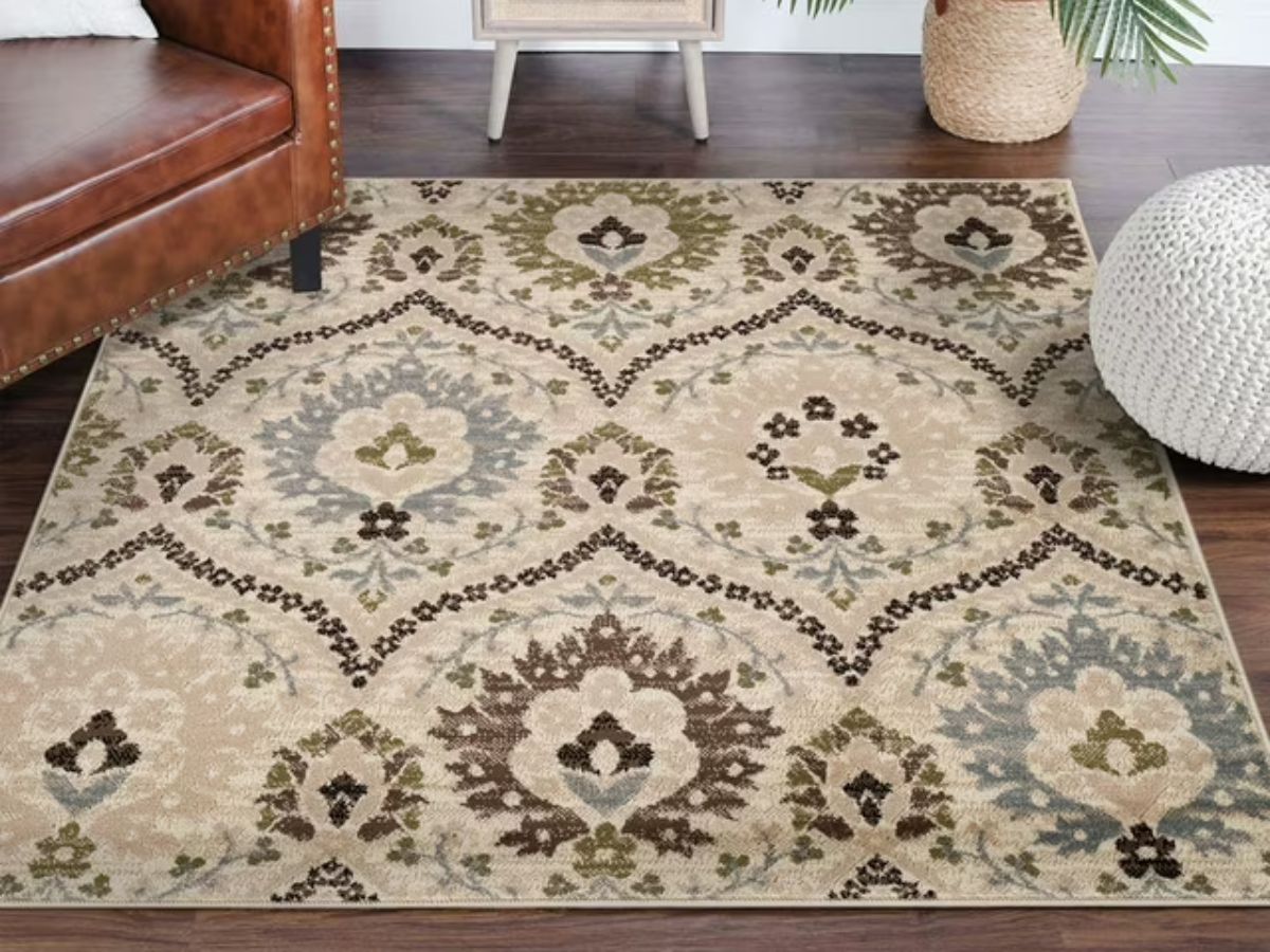 NEW Walmart Scalloped Area Rugs from $35.97 Shipped | Hip2Save