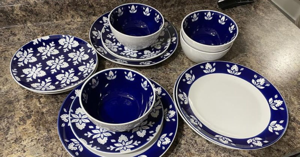 Up to 55% Off Sofia Vergara Dinnerware on Walmart.com (12-Piece Set ONLY $17!) | Hip2Save