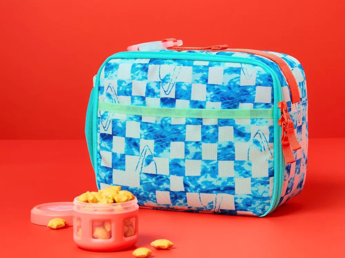 Target Kids Lunch Bags from $4 | Hip2Save