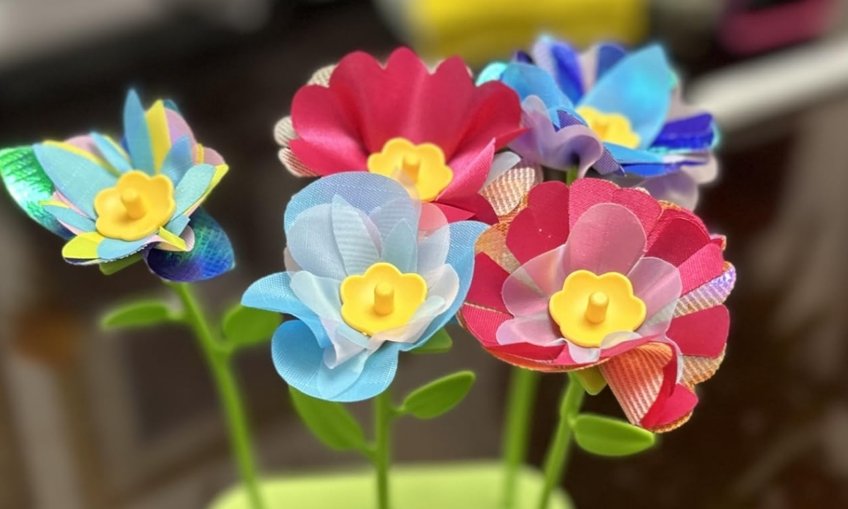 Kids Fabric Flower Maker Only $12.99 on Amazon | Hip2Save