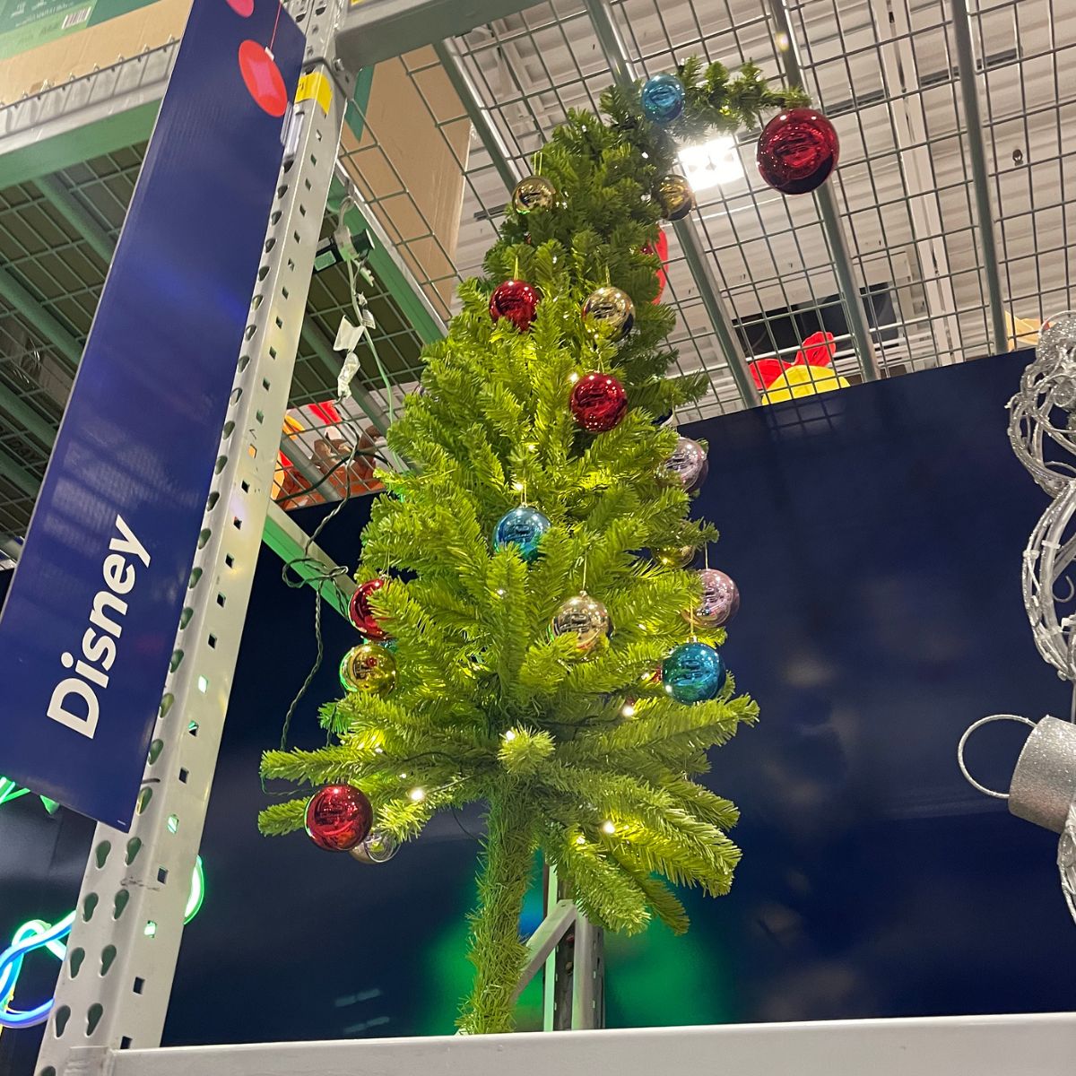 New Lowe’s Christmas Decorations Are Here: Grinch Tree, Festive Throw ...