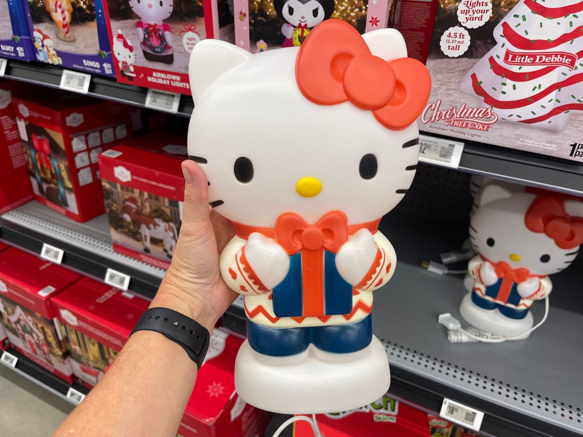 New Character Blow Molds Available at Walmart - Grinch, Hello Kitty ...