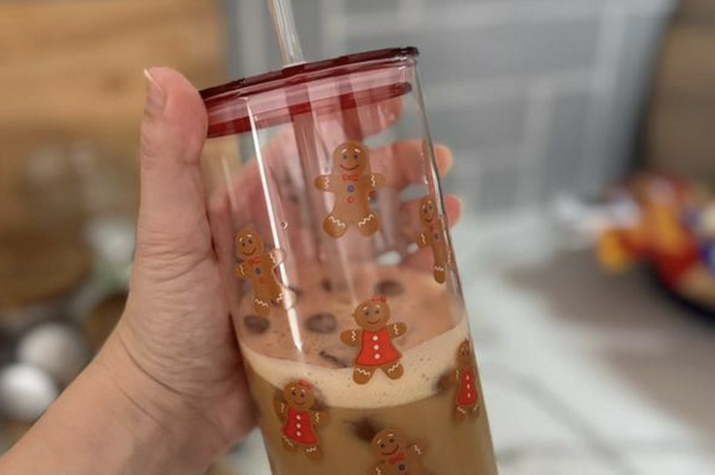 Christmas & Halloween Glass Sippers Only $3.96 on Walmart.com | Hip2Save