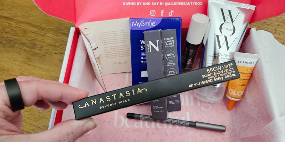 lululemon Crossbody Bag Only $29 Shipped (Regularly $54) | Hip2Save