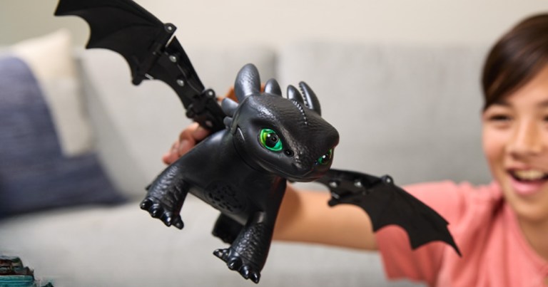 How to Train Your Dragon Interactive Toothless Toy Only $20 on Amazon ...