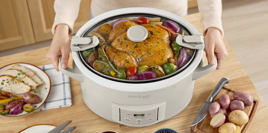 Crock-Pot 7-Quart Slow Cooker w/ Carrying Case Only $44.98 on SamsClub ...