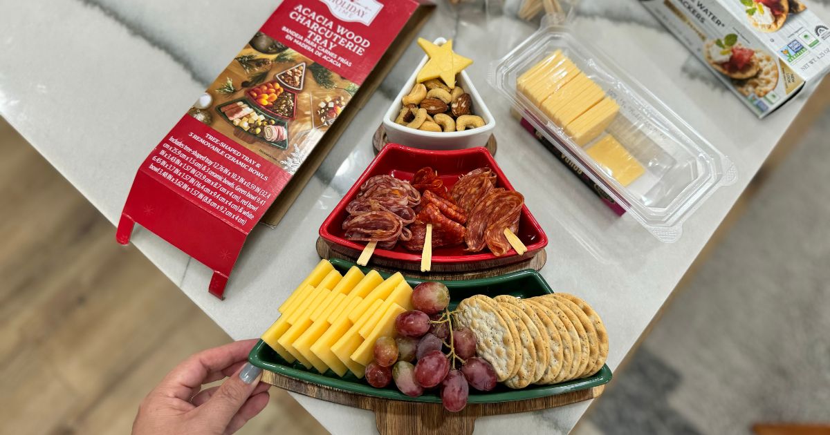 Christmas Wood Charcuterie Boards UNDER $15 on Walmart.com | Hip2Save