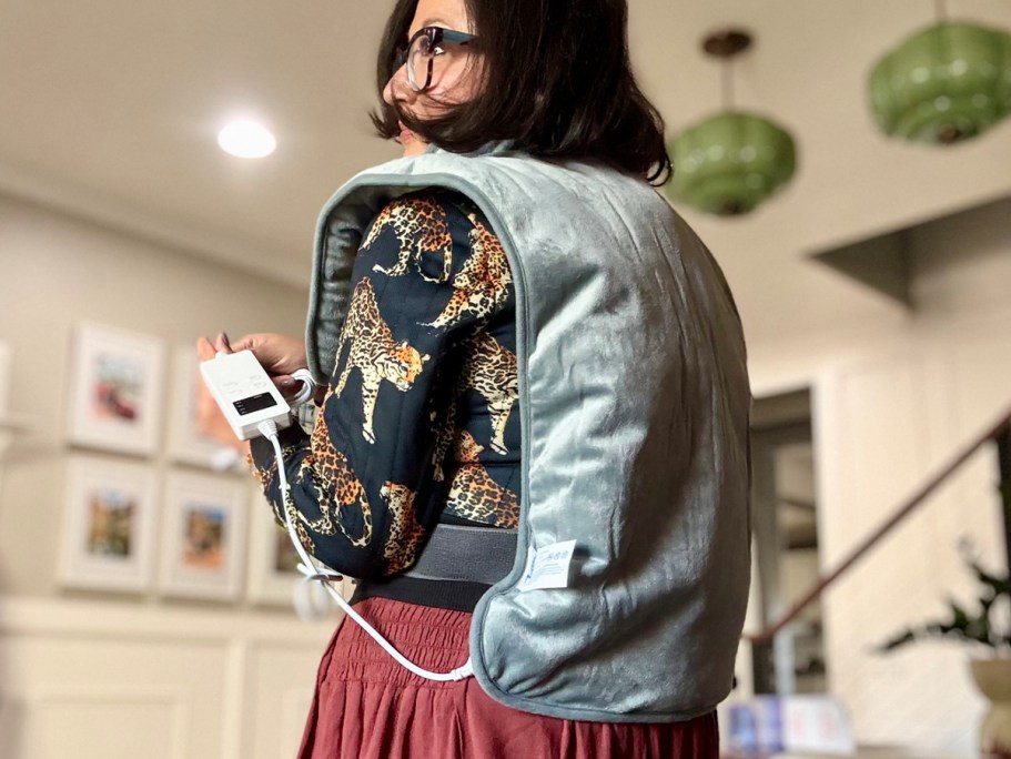 XL Wearable Heating Pad Just $19.99 Shipped w/ Amazon Prime (Reg. $55 ...
