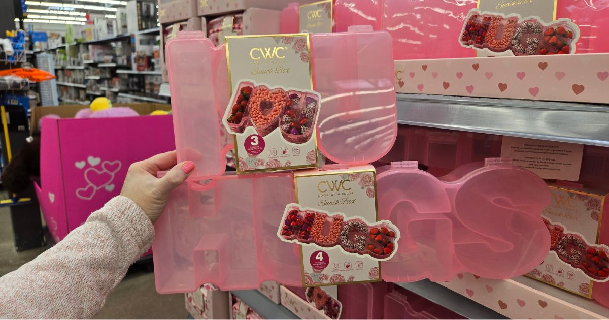Walmart & Target Have the Cutest NEW Valentine's Day Snackle Boxes ...