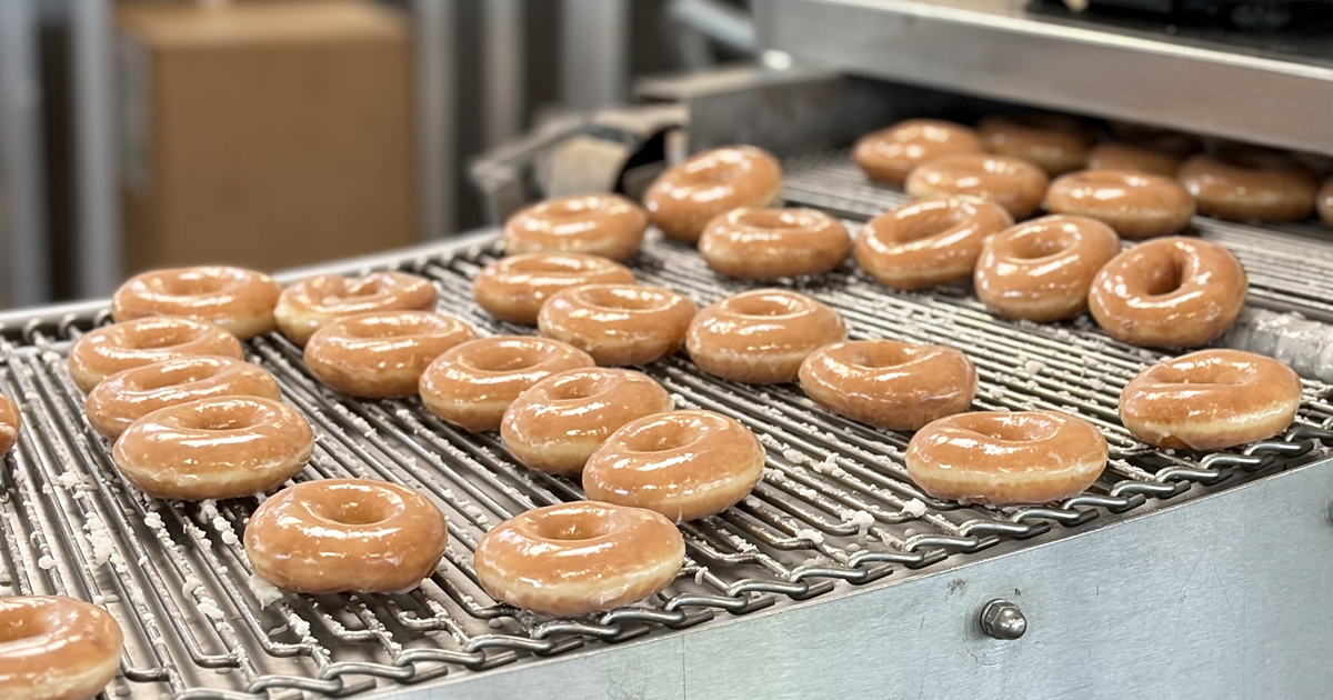 Best Krispy Kreme Coupons & Offers | Free Doughnuts & More
